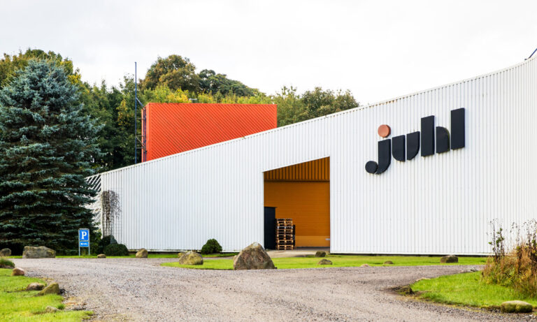 Juhl - Systems for industrial decoration, marking and identification